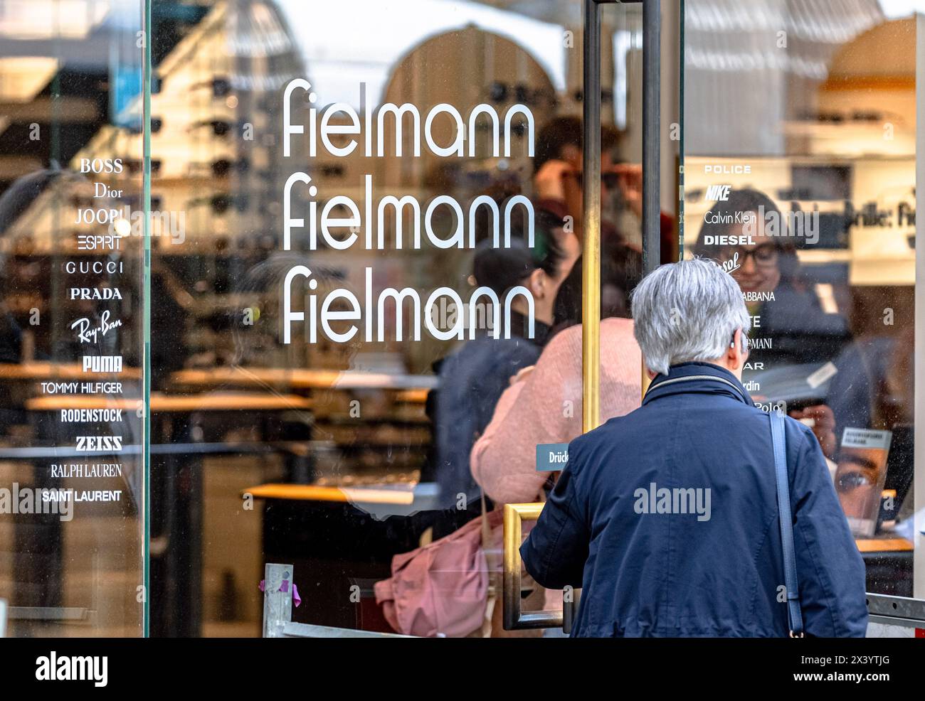 Hamburg, Germany. 29th Apr, 2024. The lettering "fielmann" stands at ...