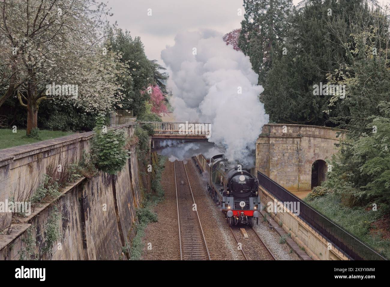 50th anniversary special of Merchant Navy 35028 'Clan Line' in Sydney ...