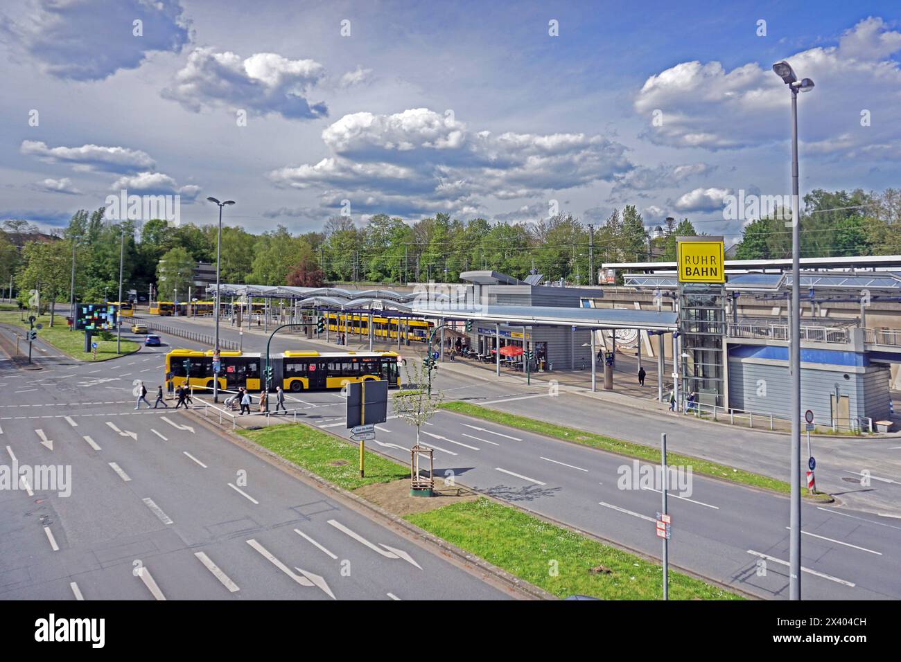 Busbahnhof verkehrsknotenpunkt hi-res stock photography and images - Alamy