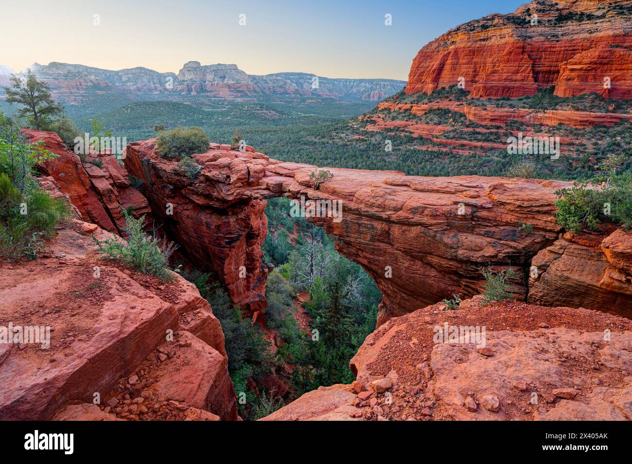 Devil's Bridge at sunset. Sedona, Arizona, USA Stock Photo - Alamy