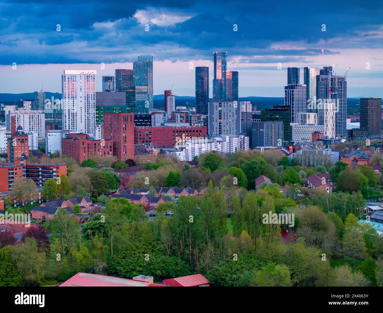 Aerial image of Manchester skyline at dusk Stock Photo - Alamy