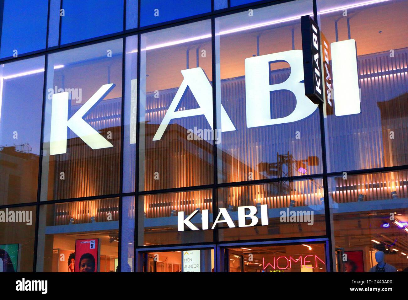 Kiabi logo hi-res stock photography and images - Alamy