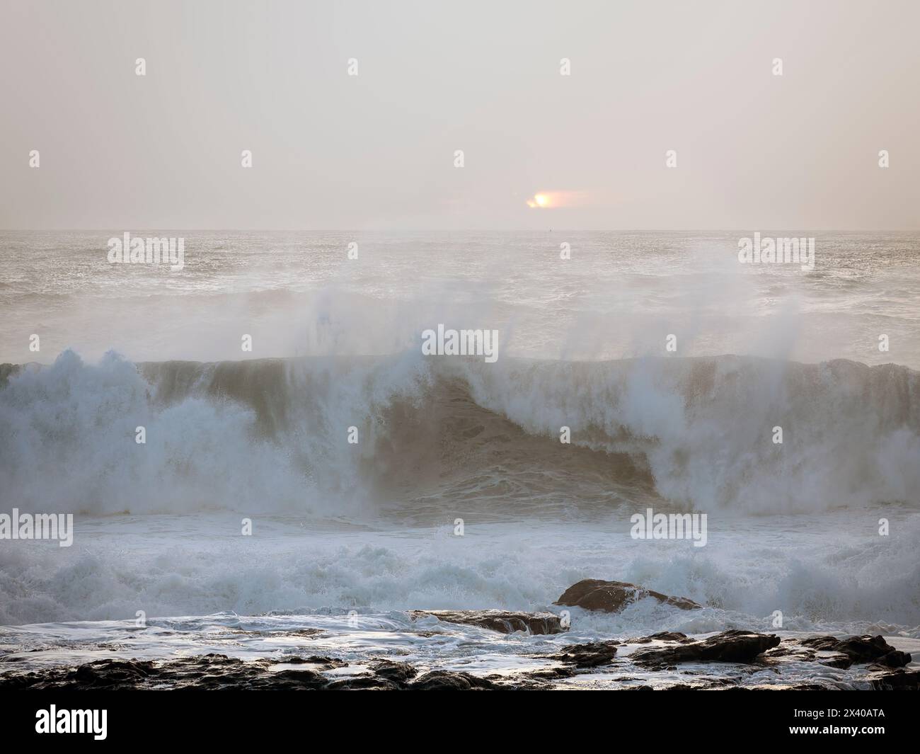 Soft sea wave breaking sand hi-res stock photography and images - Alamy