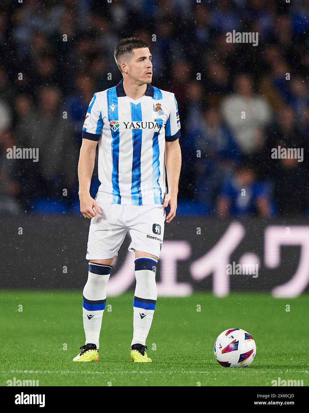 Igor Zubeldia of Real Sociedad with the ball during the LaLiga EA ...