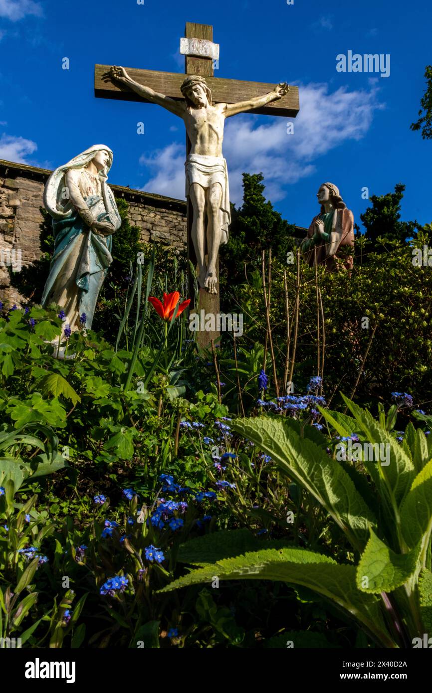 The Crucifixion of Jesus Christ in The English Martyrs Roman Catholic ...