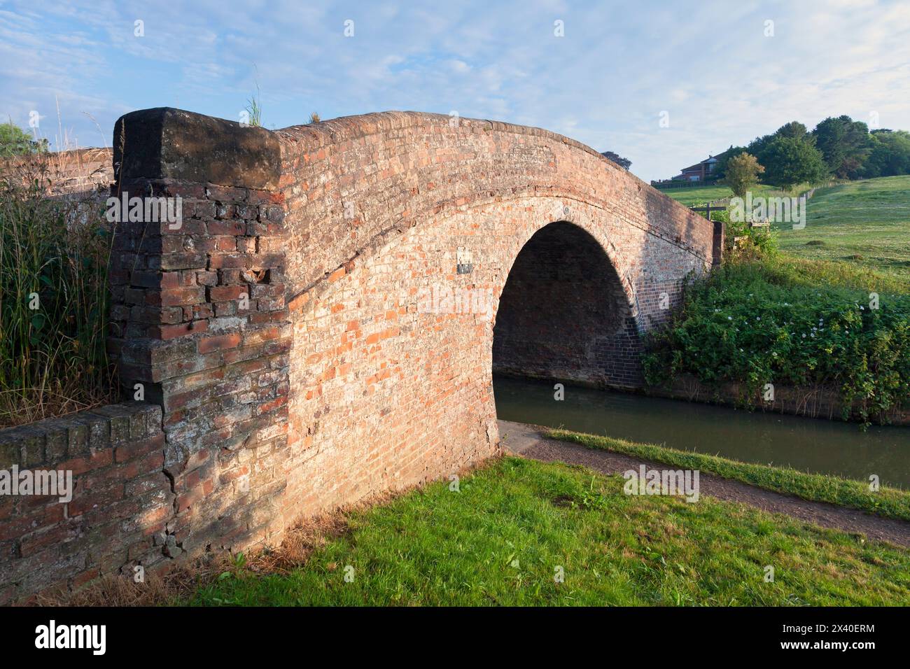England, Northamptonshire, Braunston, The Grand Union Canal passing ...