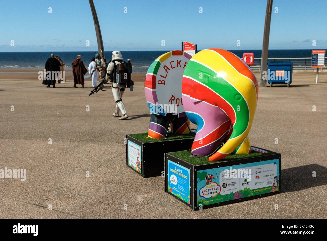 Elmer the patchwork elephant hi-res stock photography and images - Alamy