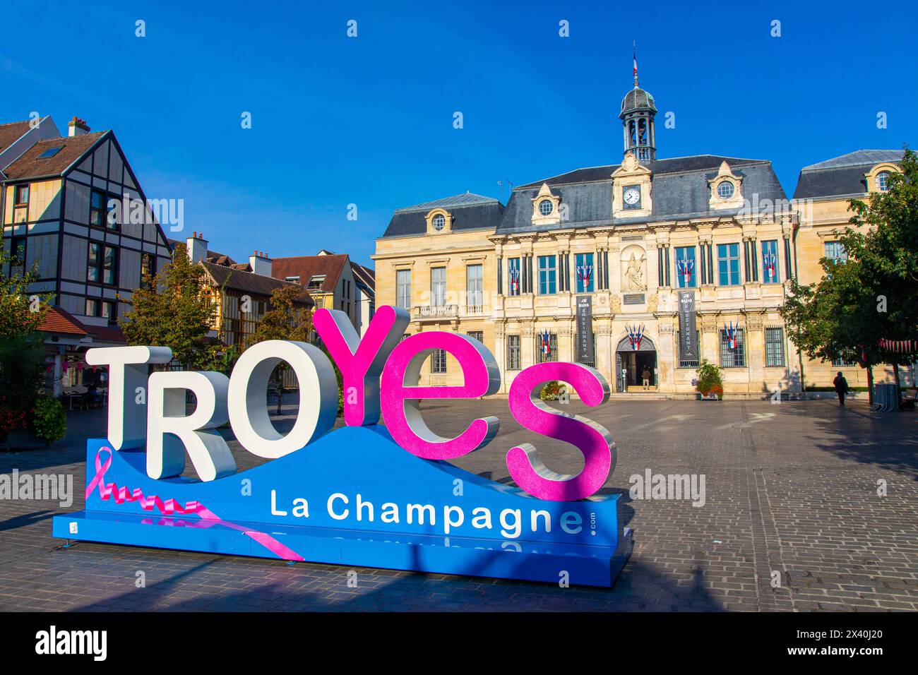 Troyes town hall hi-res stock photography and images - Alamy