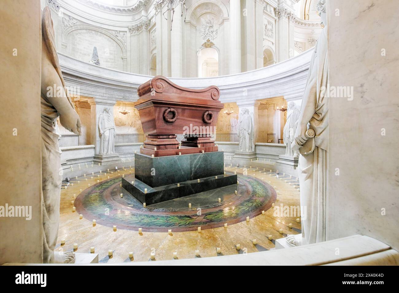 France. Paris. 7th district. Hotel invalid. Army museum. Napoleon's tomb. The tomb of Napoleon ...