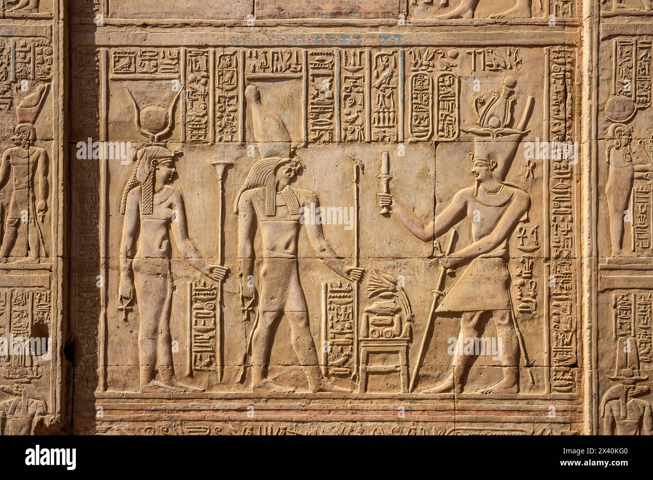 African goddess hi-res stock photography and images - Alamy