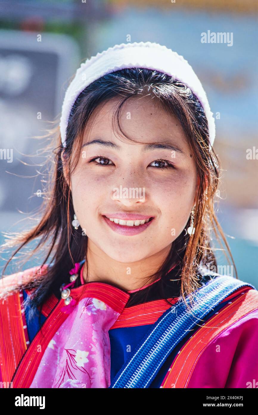 Thailand, Mae Hong Song, Lisu hill tribe woman Stock Photo - Alamy