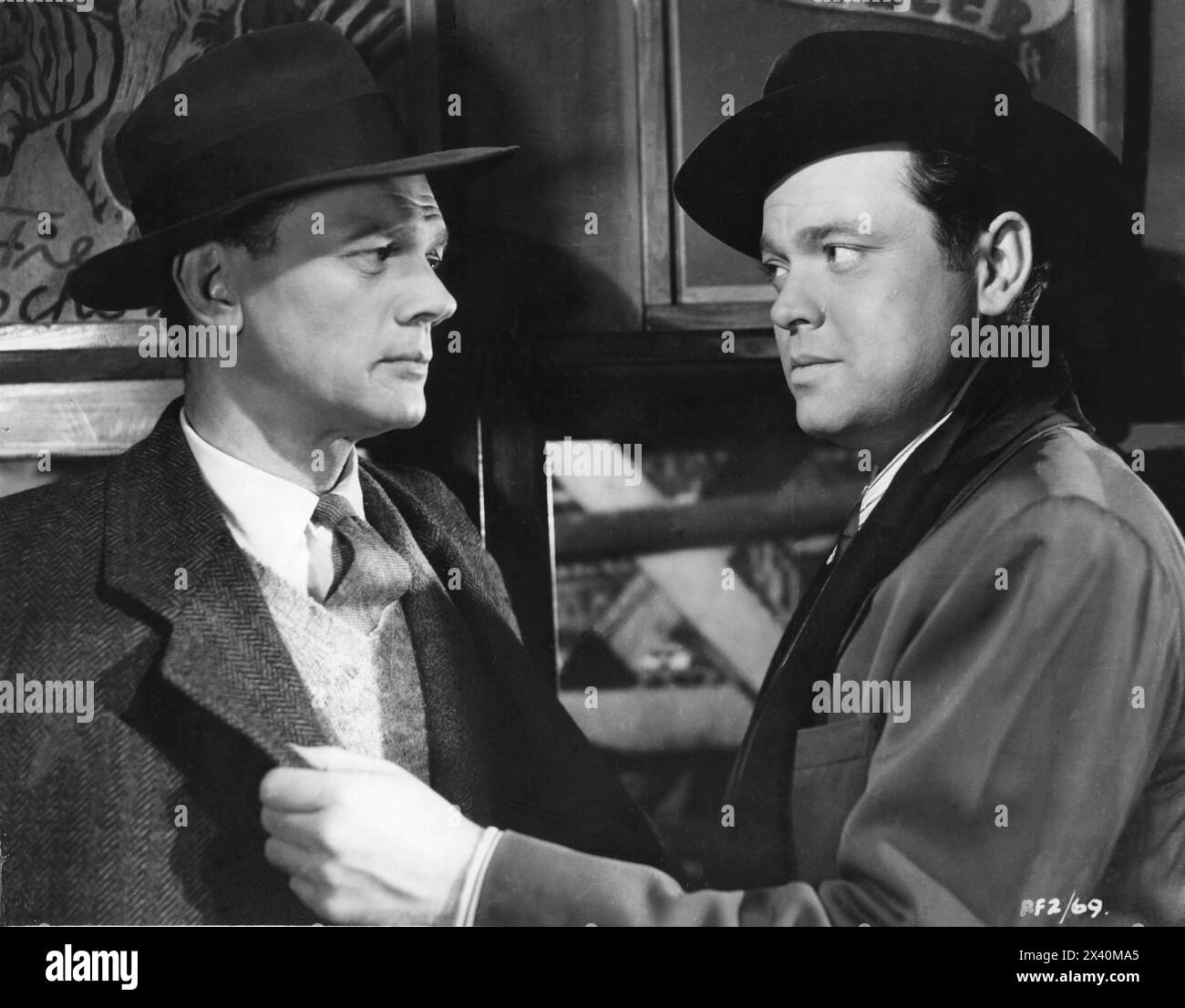 JOSEPH COTTEN and ORSON WELLES in a scene from THE THIRD MAN 1949 ...