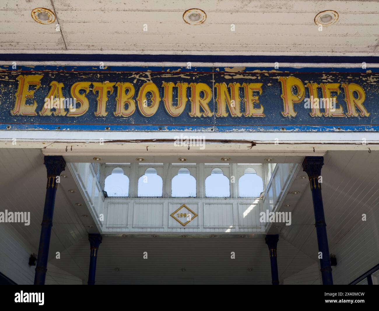 Eastbourne pier vintage hi-res stock photography and images - Alamy