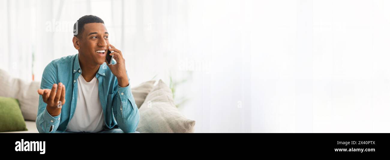 People talking with hand gesture hi-res stock photography and images ...