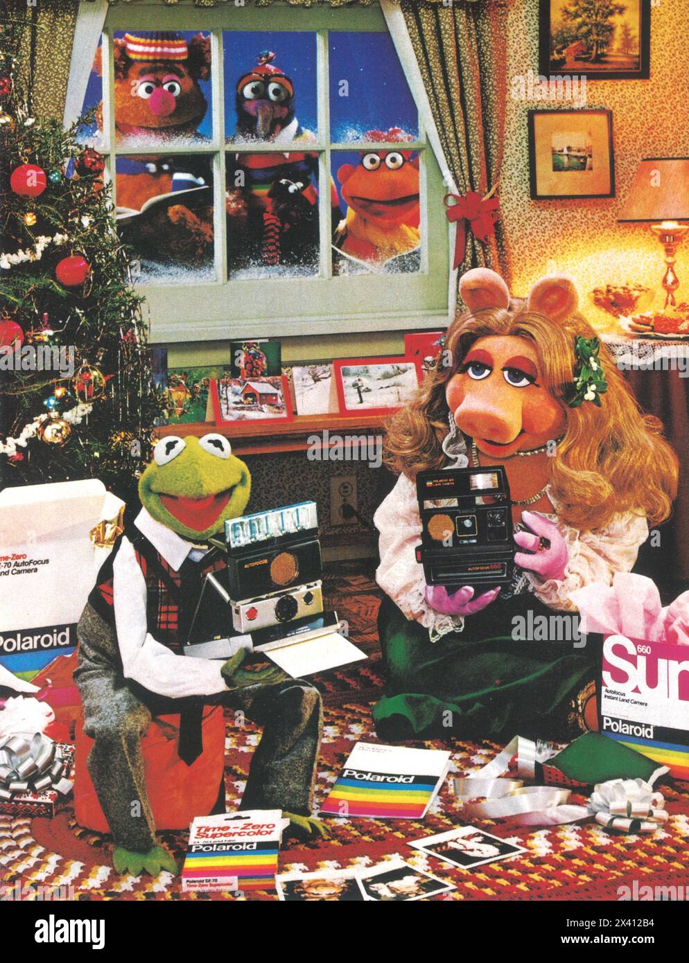 1981 The Muppets for Polaroid Christmas Ad Stock Photo - Alamy