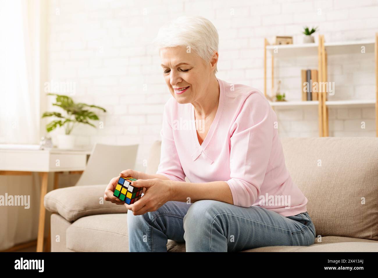 Rubiks cube patterns hi-res stock photography and images - Alamy