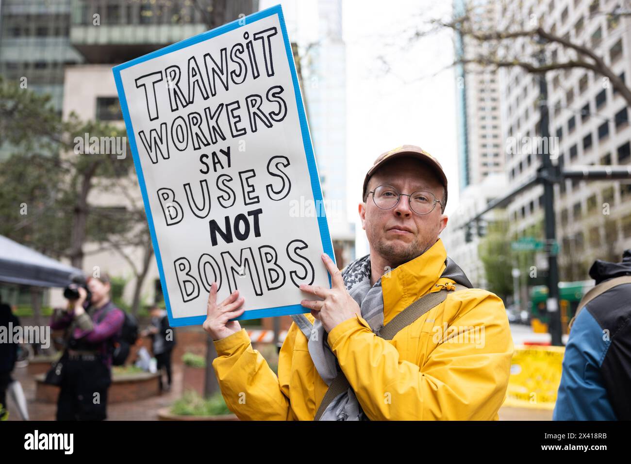 Union Members and community supporters gathered at the Federal Building ...