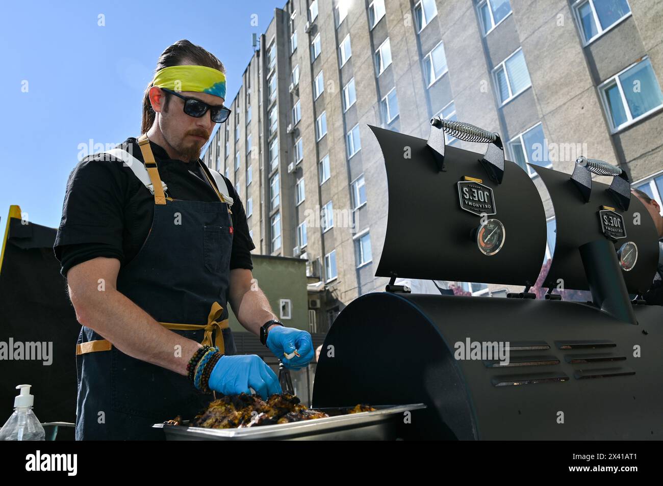 Non Exclusive: LVIV, UKRAINE - APRIL 26, 2024 - Noah Sims, a contestant ...