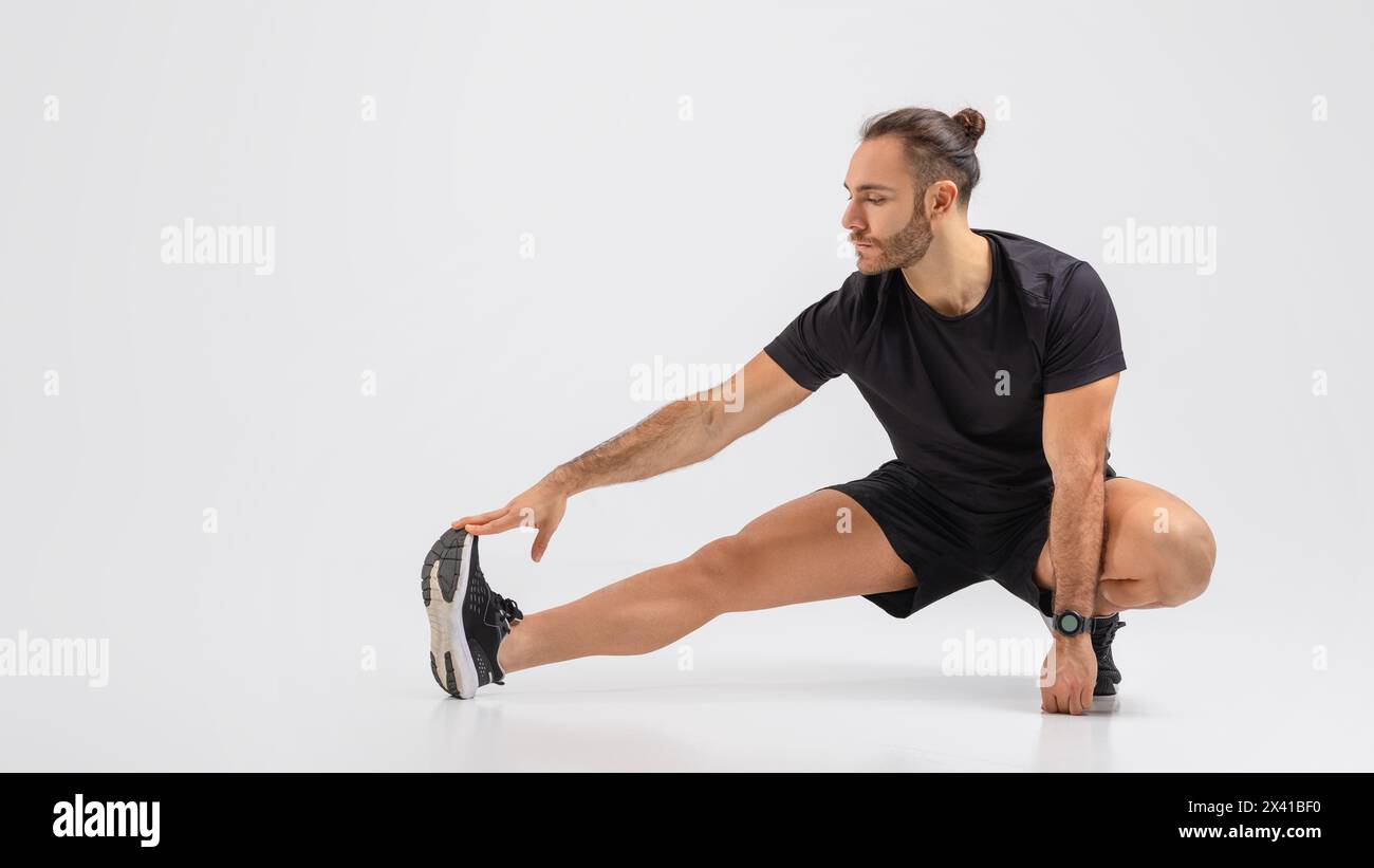 Stretching regimen hi-res stock photography and images - Alamy