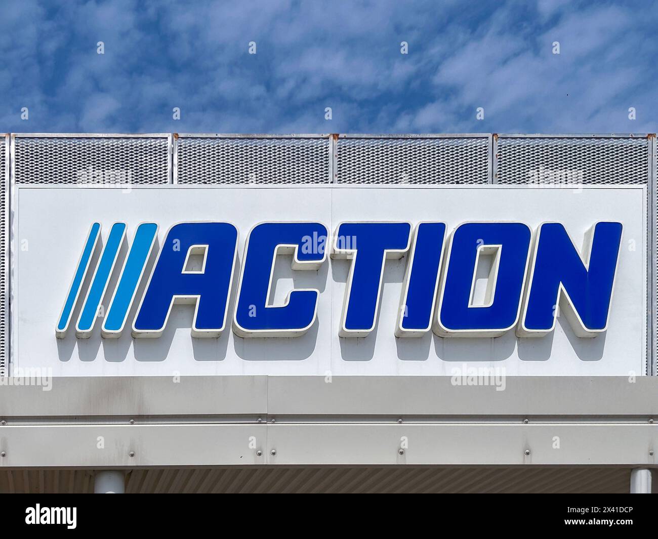 Store banner hi-res stock photography and images - Alamy