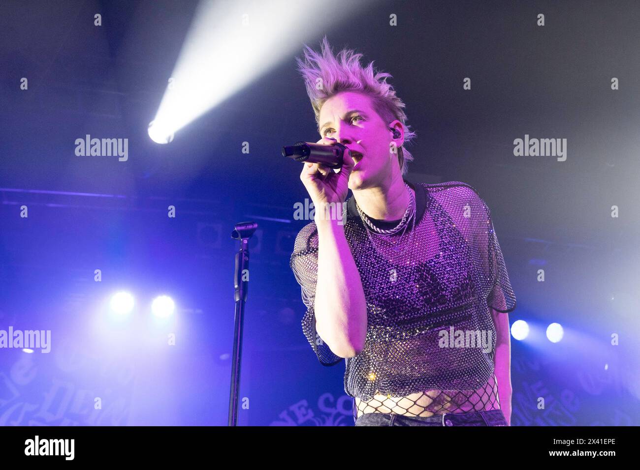 Saengerin, Musikerin DEINE COUSINE mit buergerlichen Namen Ina ...