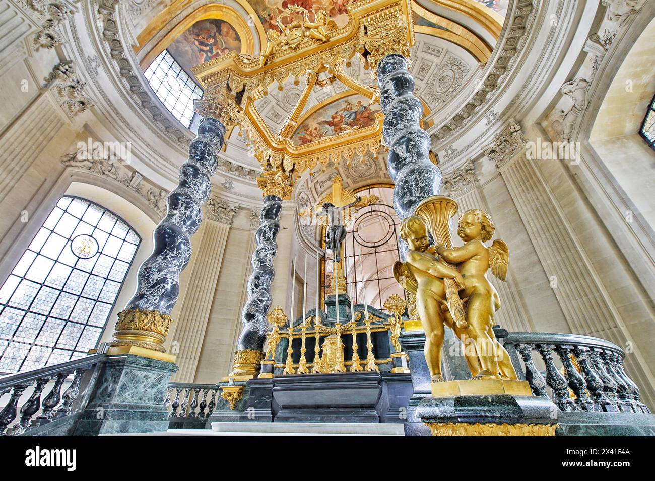 France. Paris. 7th district. Hotel invalid. Army museum. Napoleon's tomb. The high altar with a ...
