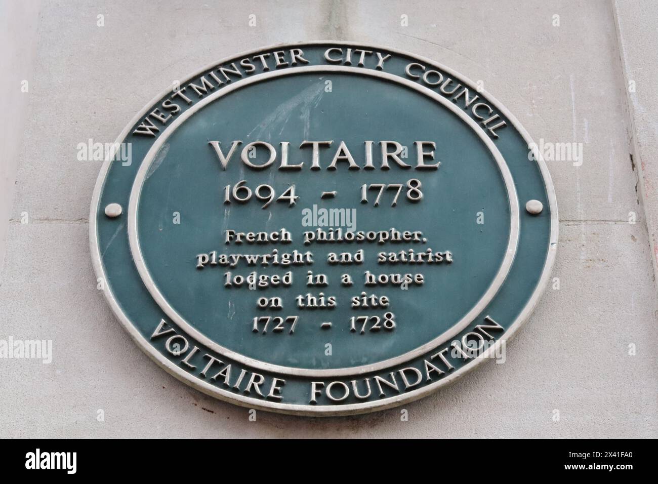 Voltaire london hi-res stock photography and images - Alamy