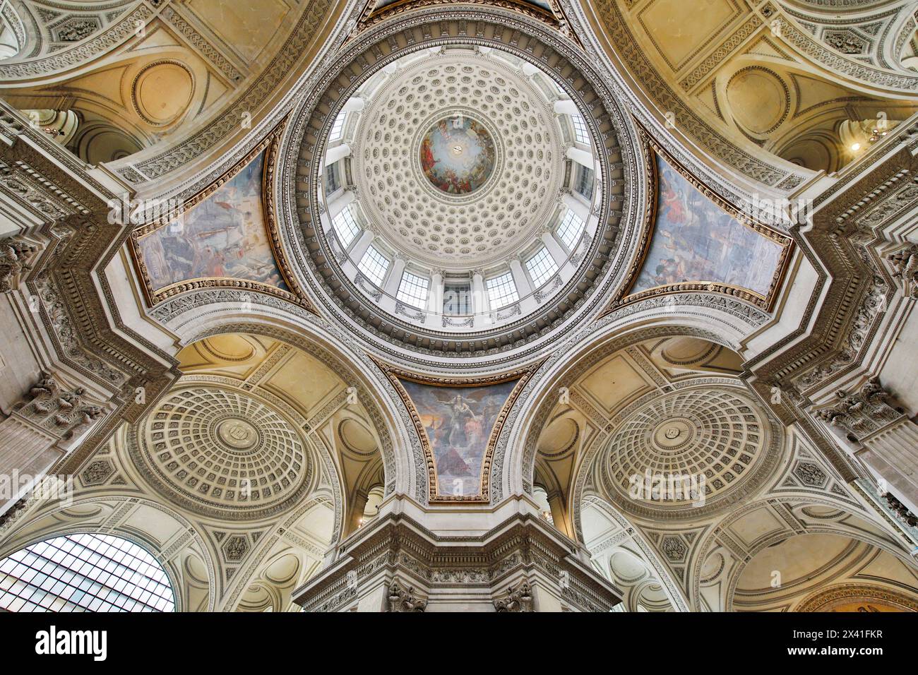 France. Paris. 5th district. The Pantheon. Ceilings and dome Stock Photo - Alamy