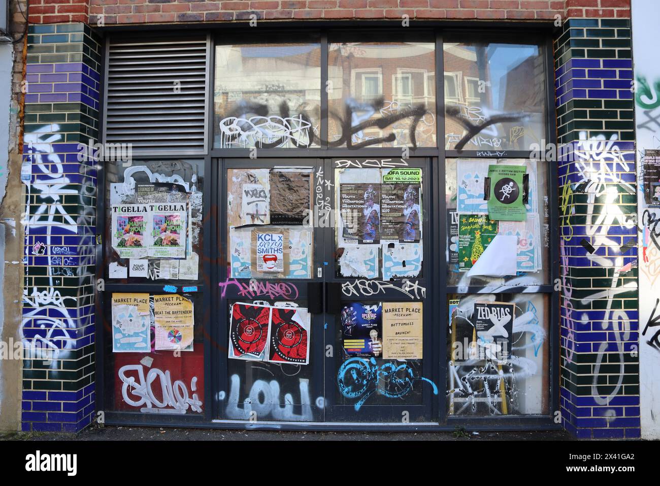 Graffiti in Peckham Stock Photo - Alamy