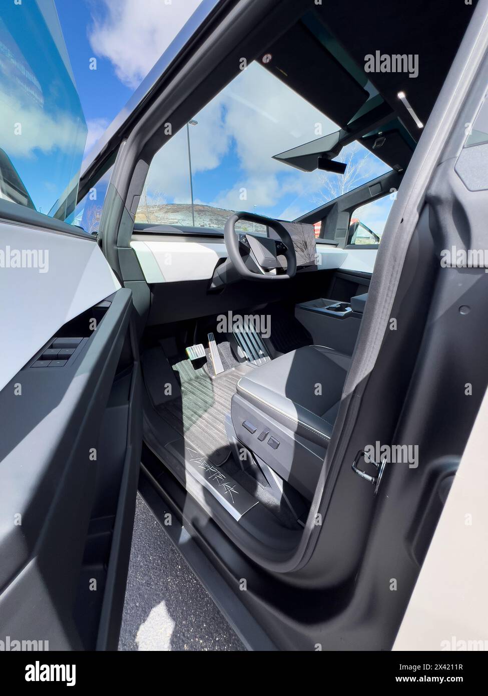 Minimalist Interior Design of the Tesla Cybertruck with Advanced ...