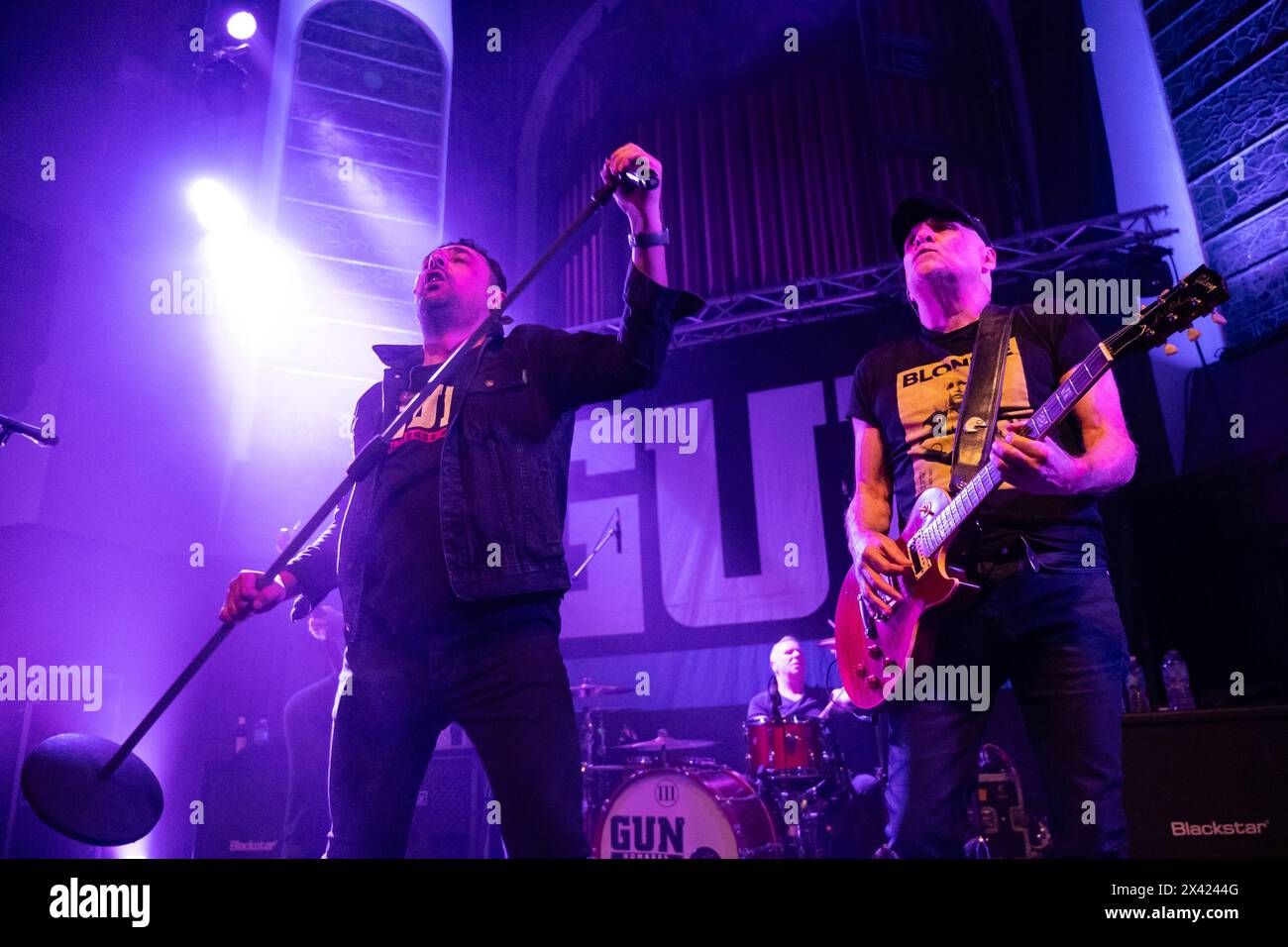 Dante and Giuliano Gizzi performing with Gun at Saint Lukes in Glasgow ...