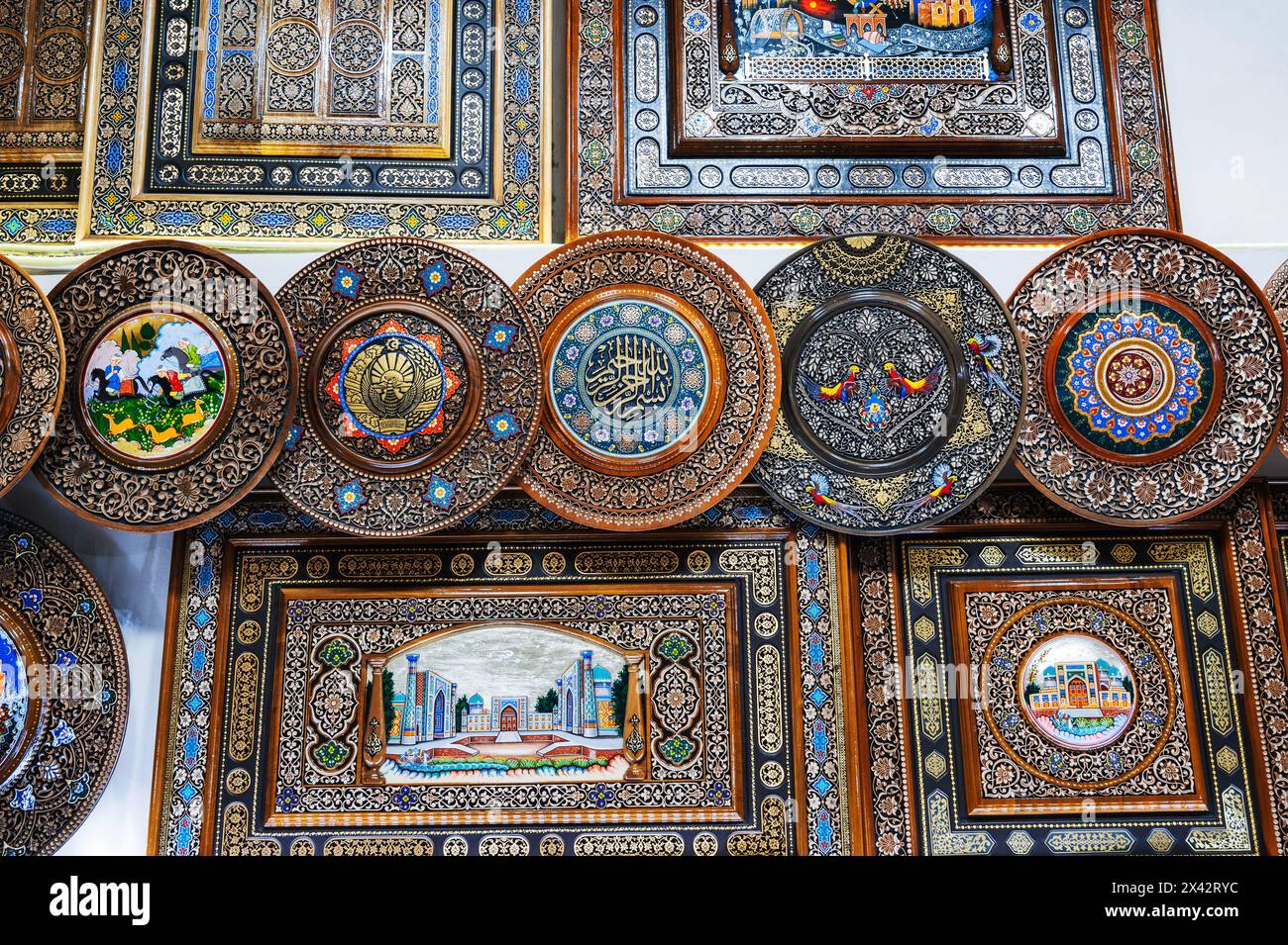 Uzbek wooden gift plates and paintings with wood carvings hand-painted ...