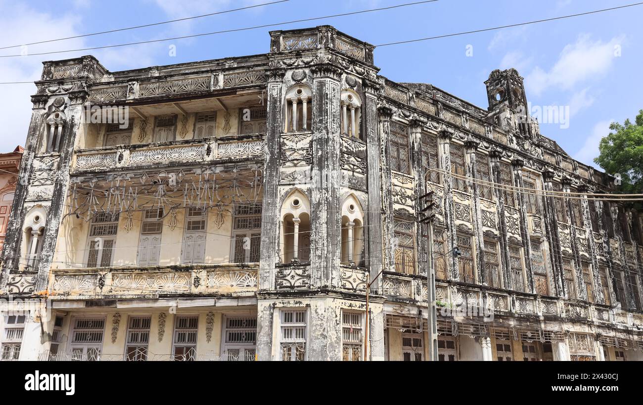Facade of Old Haveli of Sidhpur, Traditional Mansions, Sidhpur, Gujarat ...