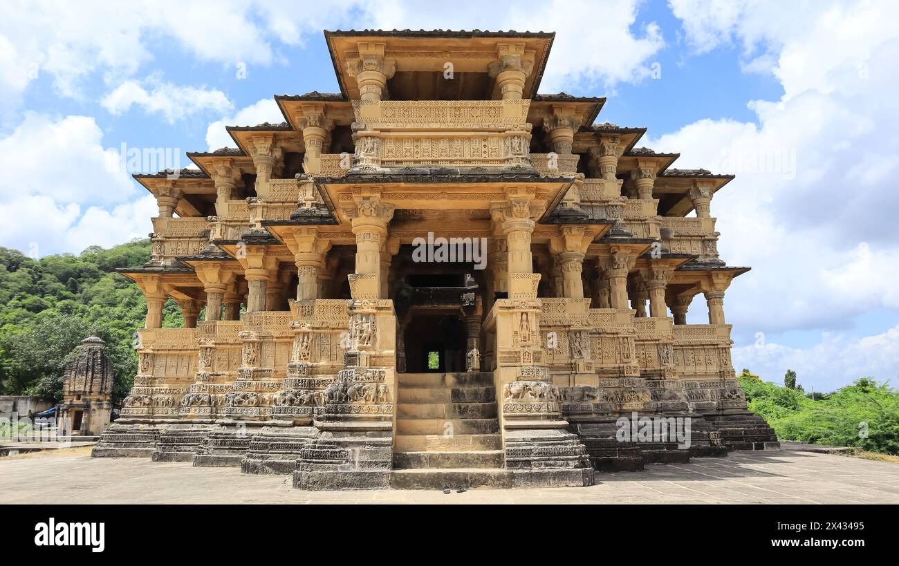 Beautiful Exterior of Navlakha Temple, Also Known As Sun Temple, 12th ...