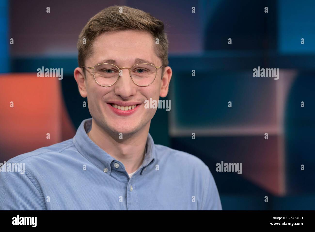 hart aber fair Polittalk, TV, Format, mit Moderator - Louis Klamroth ...