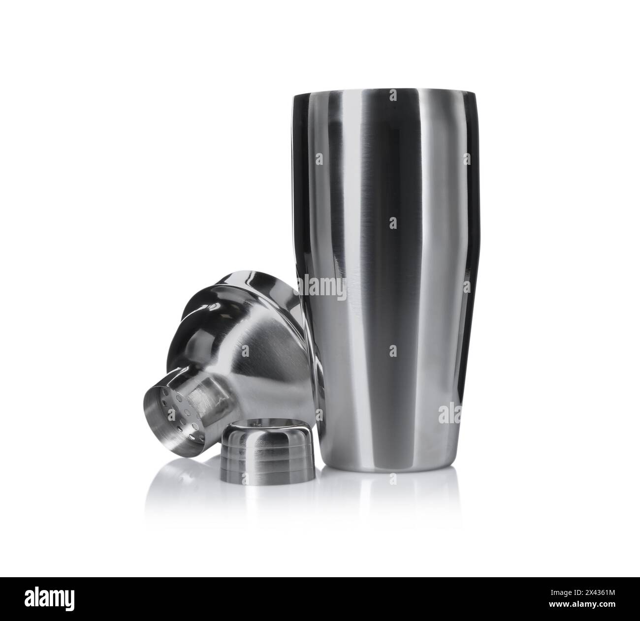 Shaker and strainer hi-res stock photography and images - Alamy