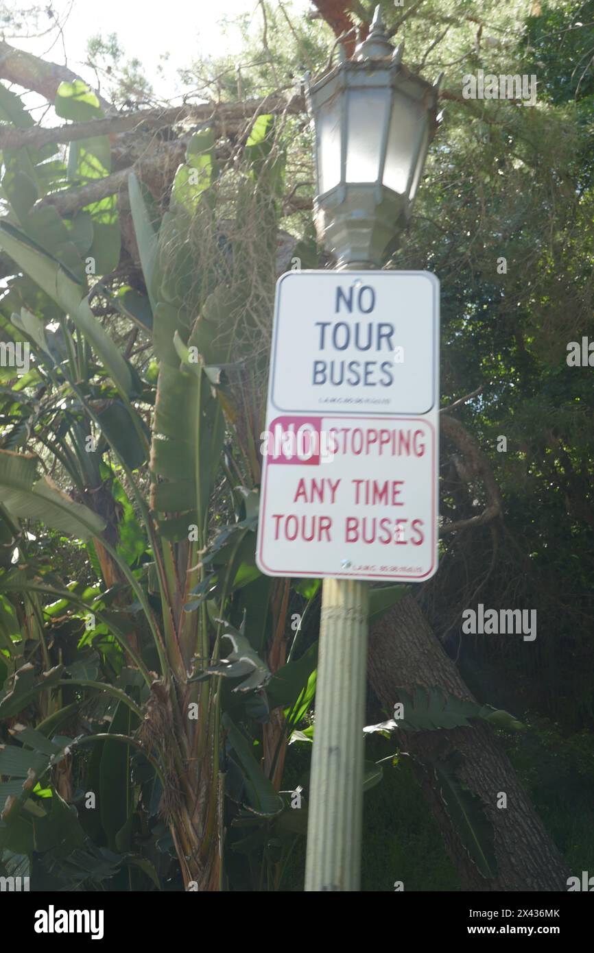 Los Angeles, California, USA 29th April 2024 No Tour Buses No Stopping ...