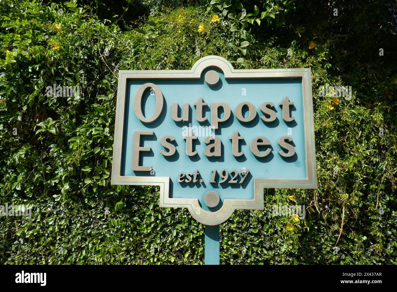 Los Angeles, California, USA 29th April 2024 Outpost Estates Sign on ...