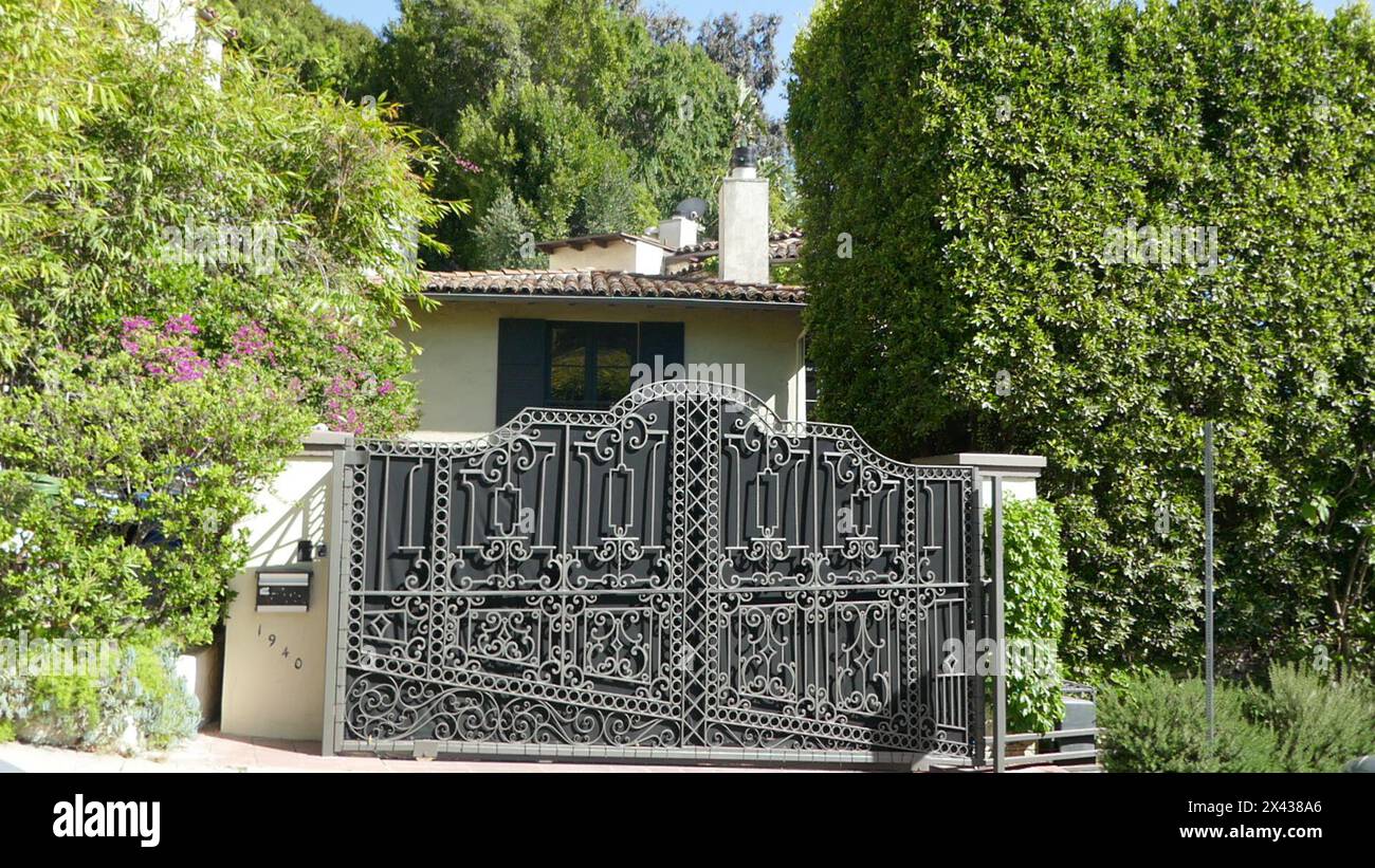 Los Angeles, California, USA 29th April 2024 Actor Alan Hale and Singer ...