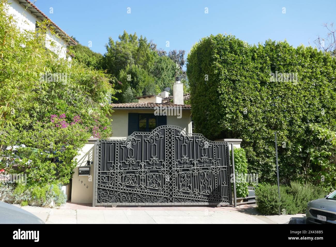Los Angeles, California, USA 29th April 2024 Actor Alan Hale and Singer ...