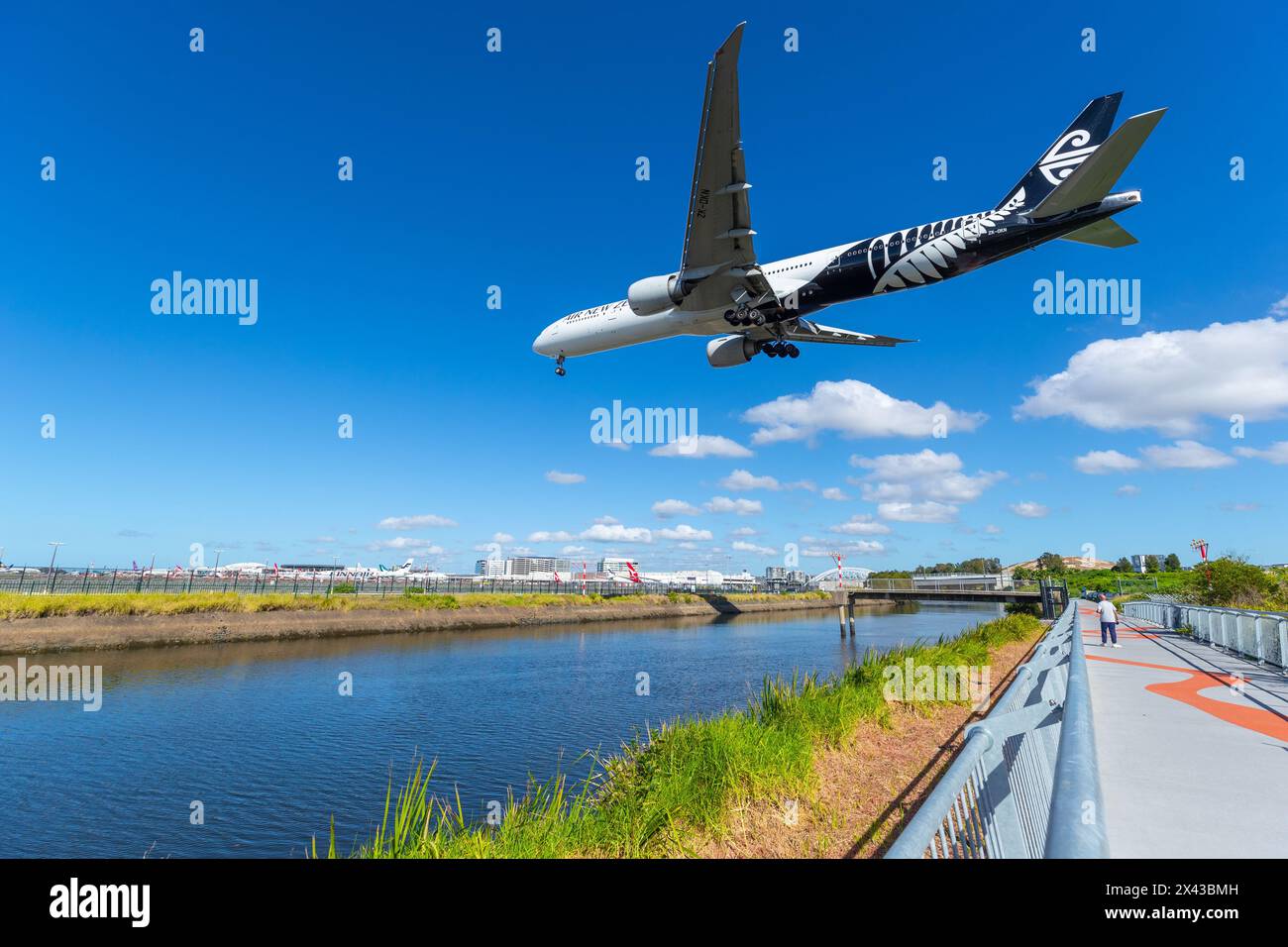 Aircraft above Alexandra Canal at Sydney Airport in Sydney, Australia ...