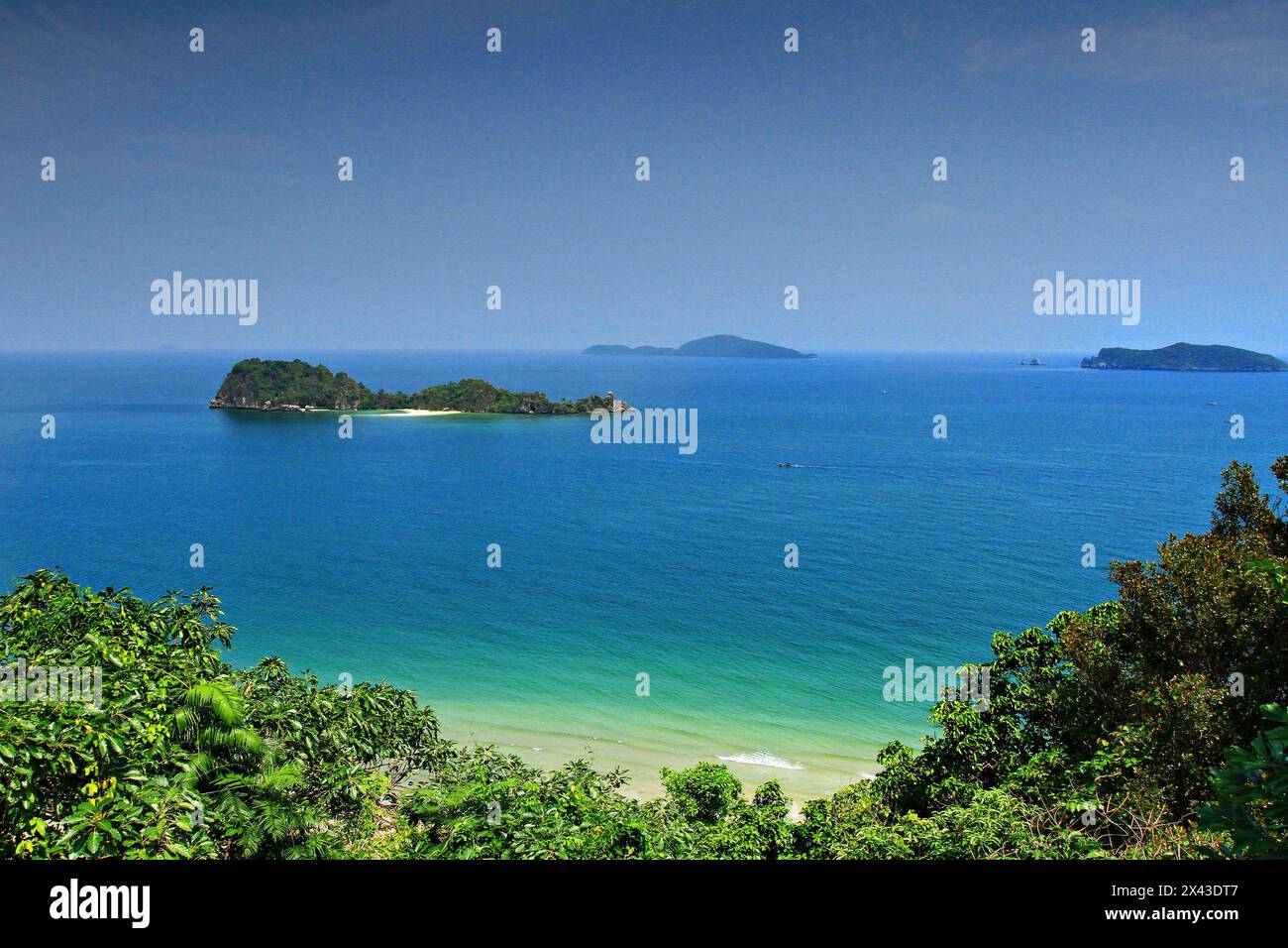 Koh maphrao island hi-res stock photography and images - Alamy