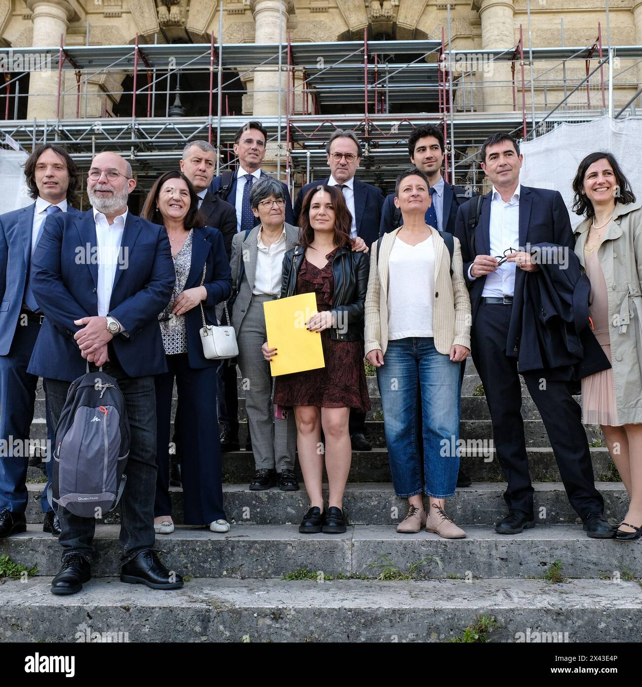 Nicola Fratoianni, Angelo Bonelli, Valentina Barzotti (con cartella ...
