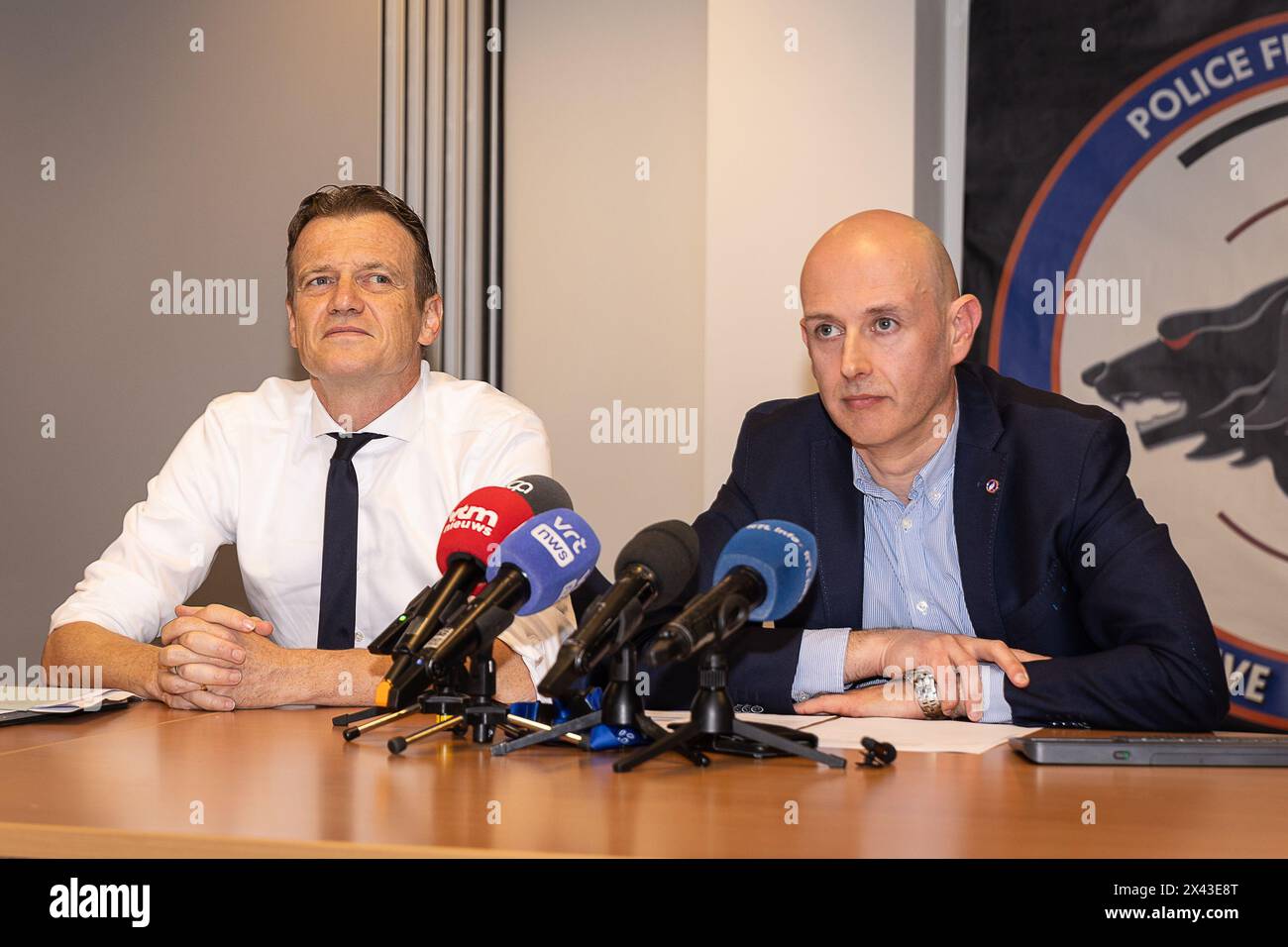 Minister of Justice Paul Van Tigchelt and Service Chief DJO FAST Gerry ...