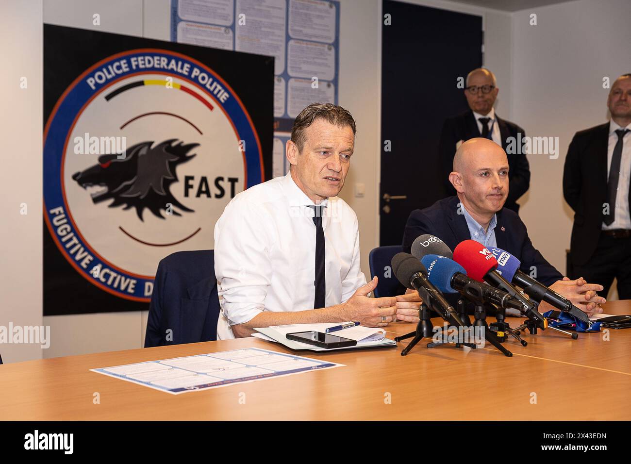 Fugitive reports hi-res stock photography and images - Alamy