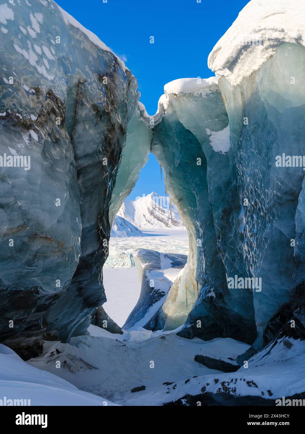 Serac, glacier Fridtjovbreen. Landscape in Van Mijenfjorden National ...