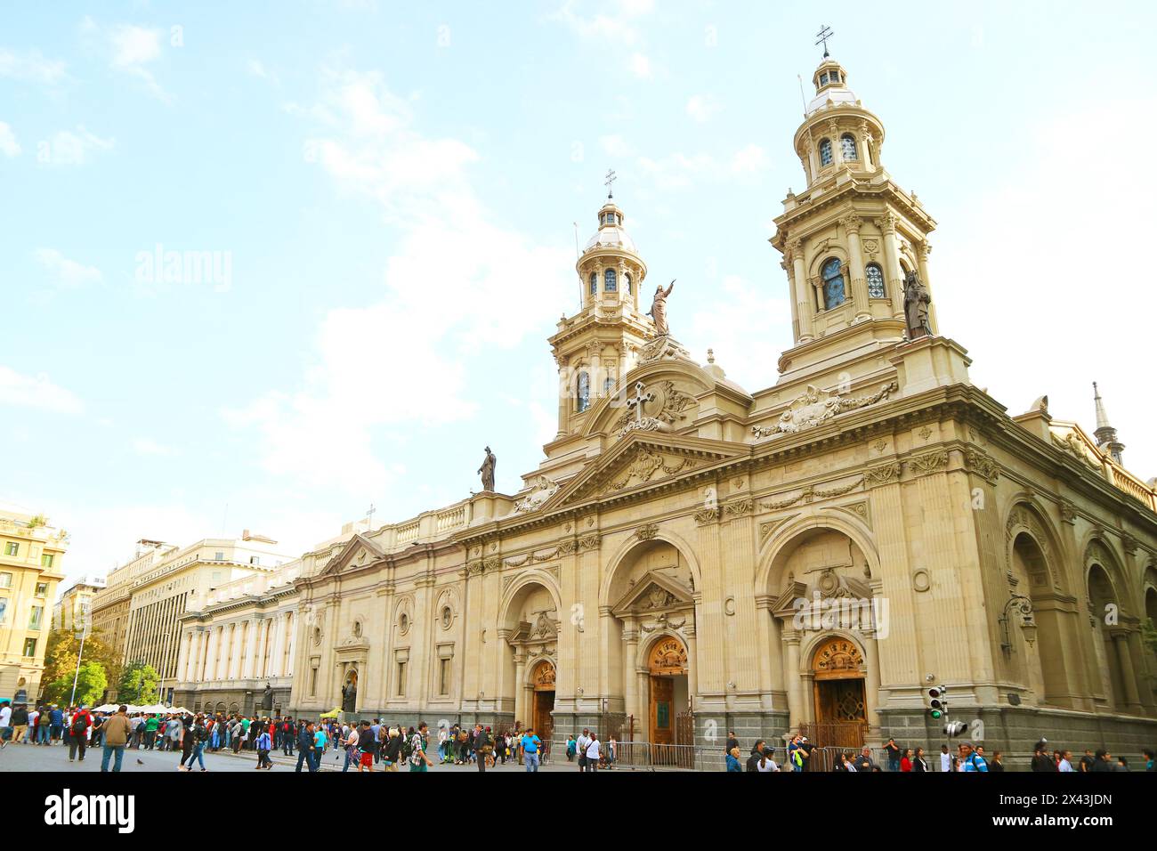 Metropolitan Cathedral of Santiago, Amazing Landmark on the Plaza de ...