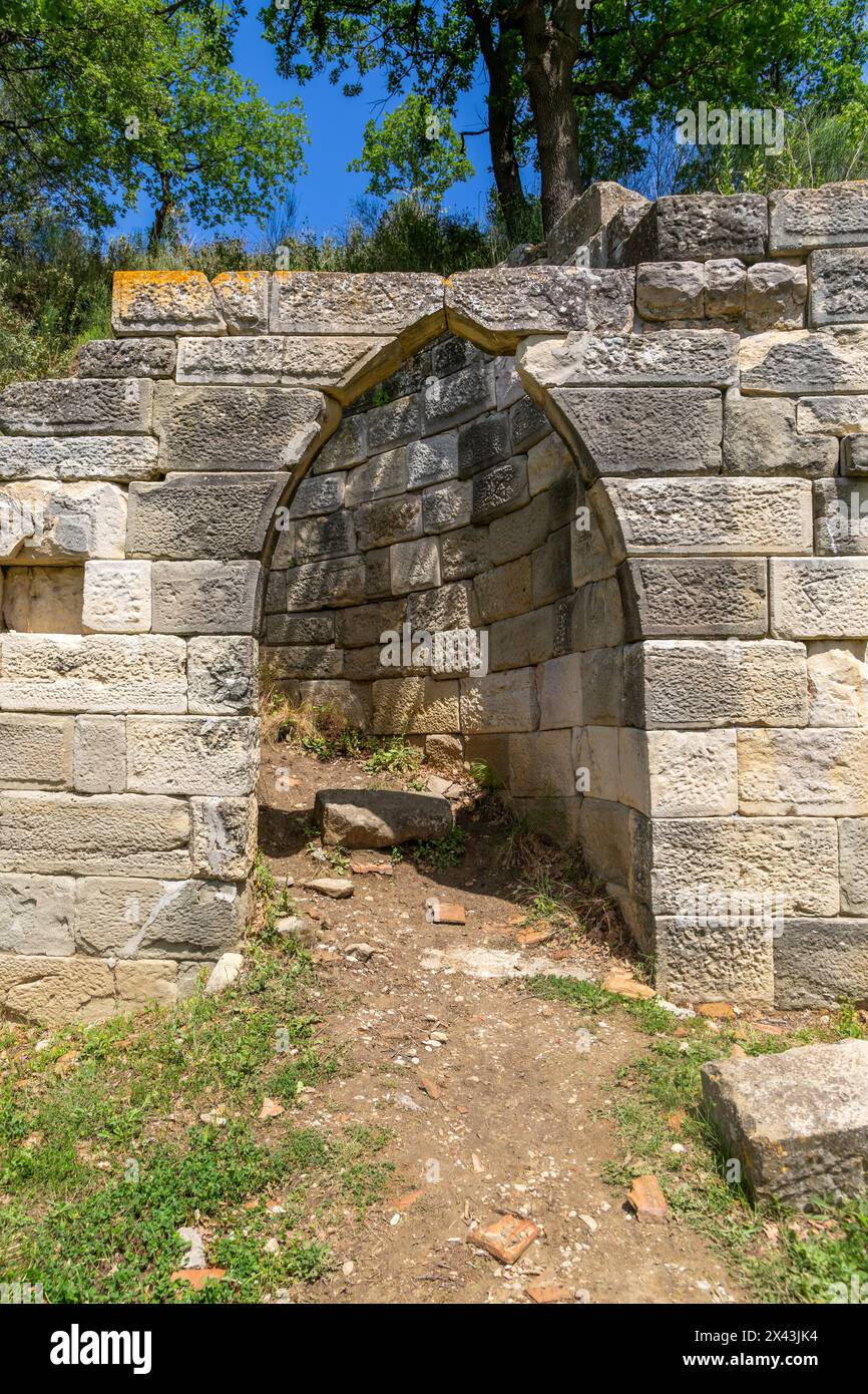 Entrance doorway in the Temenos wall to the sacred precinct, Apollonia ...