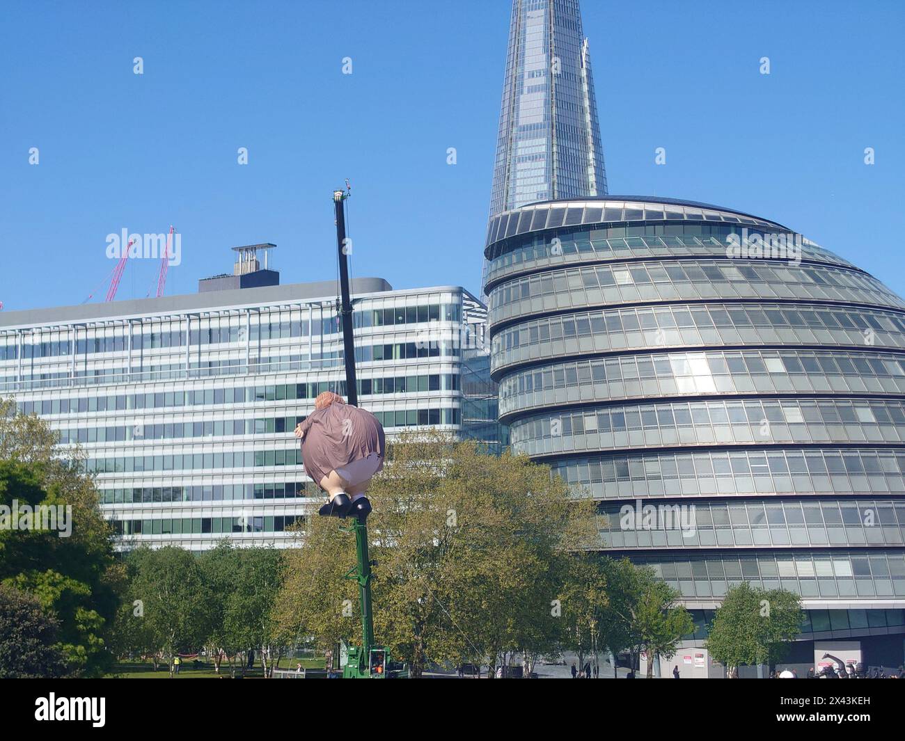 London, UK. 30 April 2024 A huge inflatable model of Aunt Marge from ...
