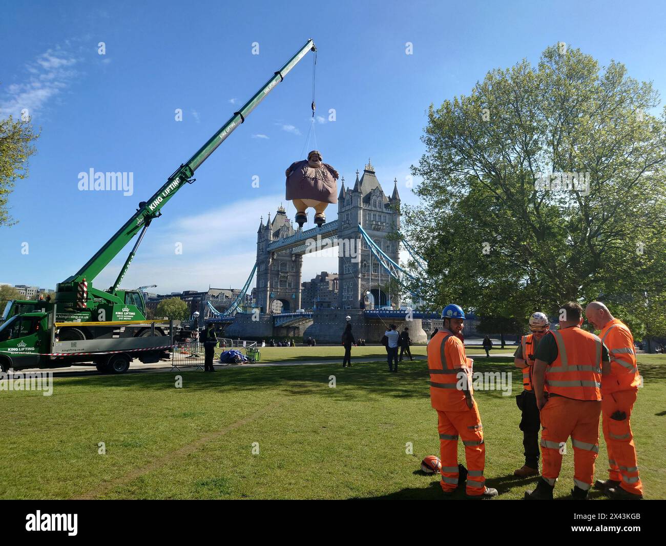 London, UK. 30 April 2024 A huge inflatable model of Aunt Marge from ...